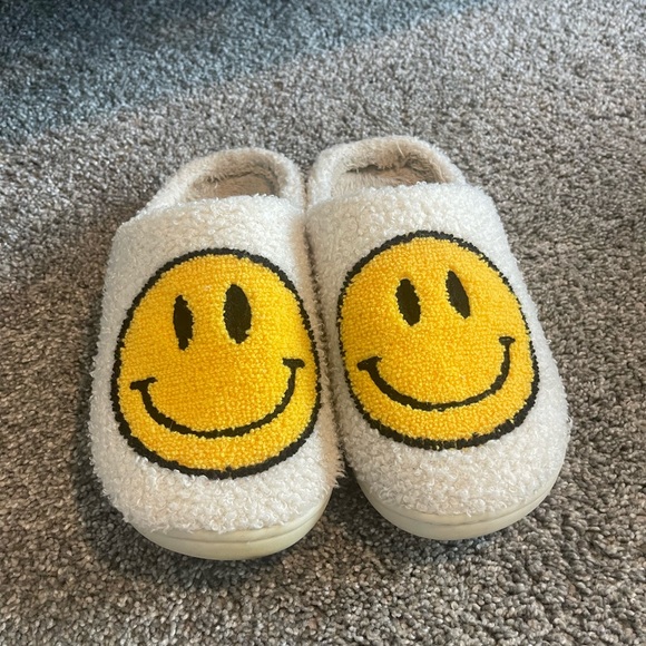 Amazon | Shoes | Smiley Face Slippers | Poshmark